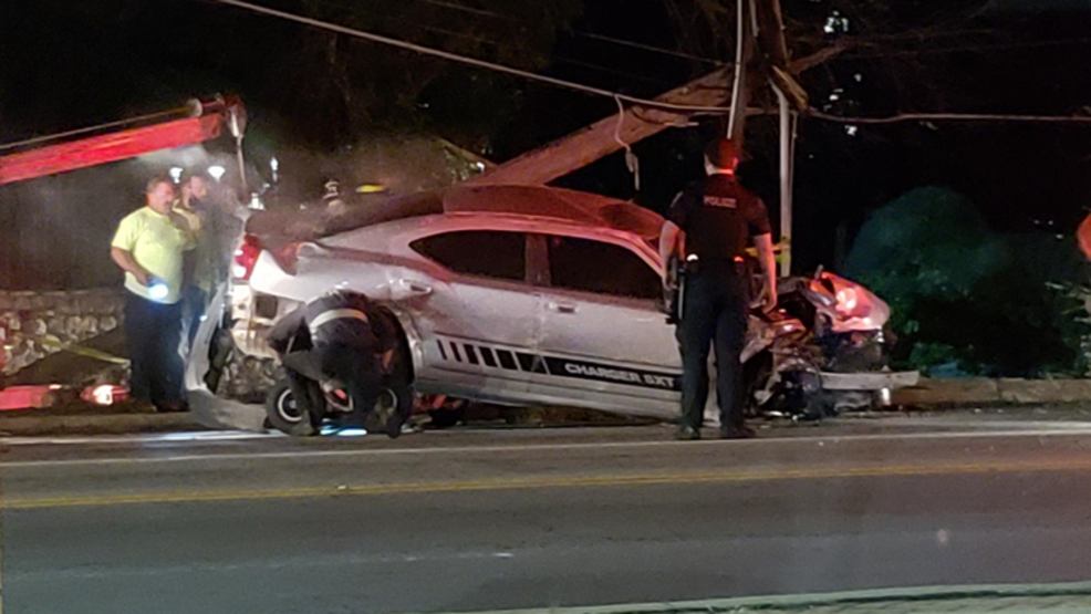 Car crashed into pole in North College Hill | WKRC