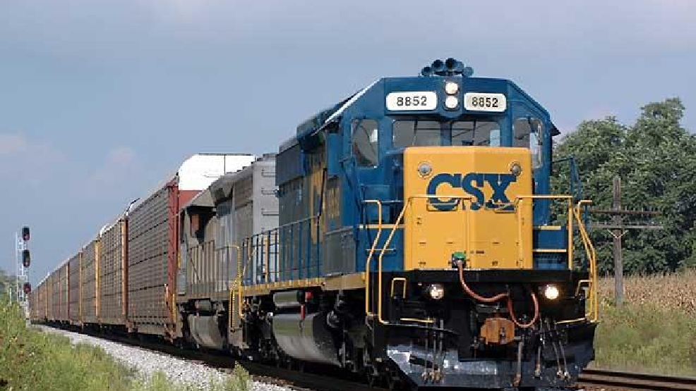 CSX train's locomotive derails after hitting rock slide debris in ...