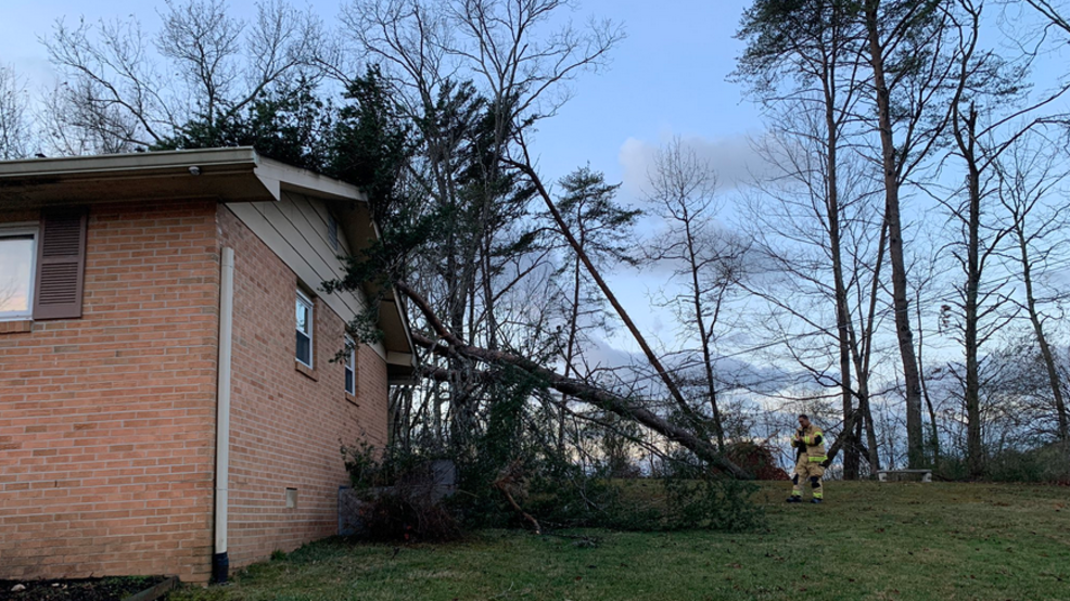 Crews deal with damage from Sunday night's strong storms, high winds | WTVC