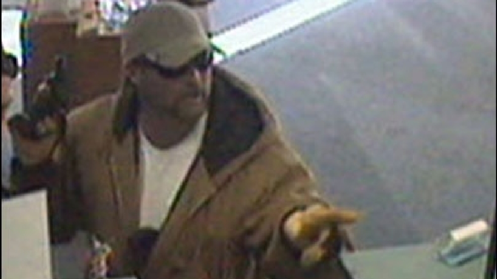 'Hold up!' Bank robber, 911 caller both get 10 years prison | KVAL